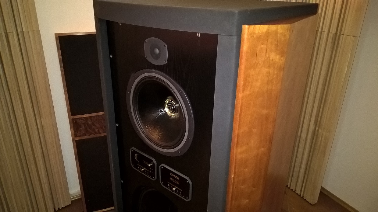 Nuovo allestimento in sala 1: Tannoy Kingdom Royal + MBL 9010 C - Audio ...